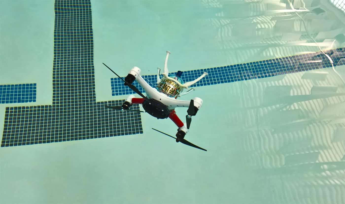 Loon Copter is a drone that can not only fly in the air, but swim ...