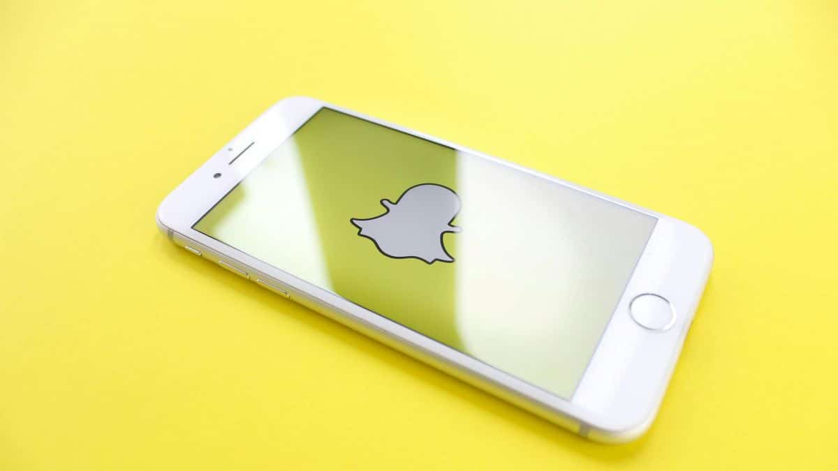 What Does X Next To A Name On Snapchat Means what-does-x-next-to-a-name-on-snapchat-means